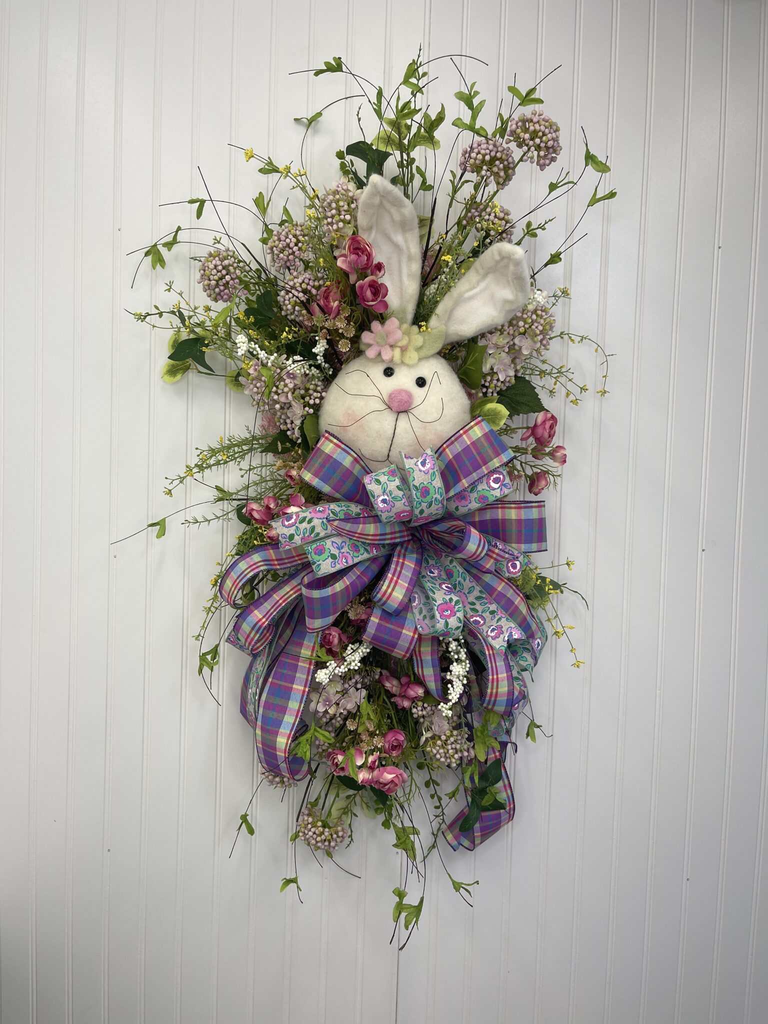 Easter Wildflower Bunny Swag . Kelea's Design School