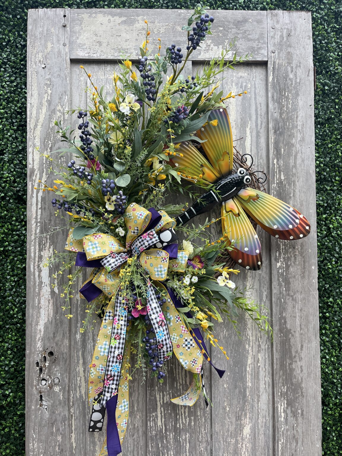 Dragonfly Wreath . Kelea's Design School