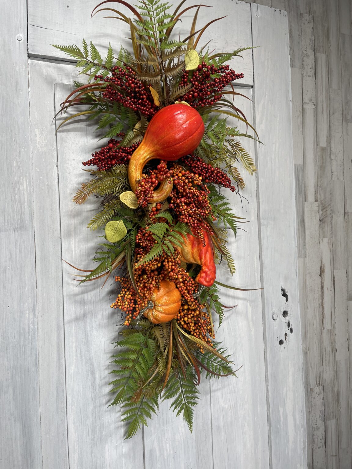 Pumpkin Berry Swag . Kelea's Design School